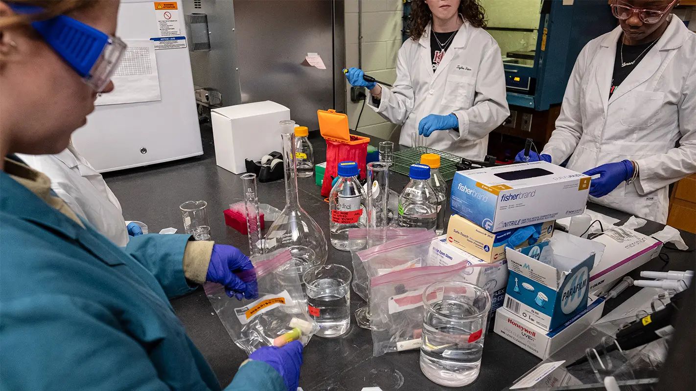 Uncommon Hero: The VCU Scientist Who Took on Big Vape